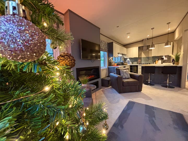 Book Arrondale 5* Executive Lodge 4 Xmas/new Year! - Milford on Sea