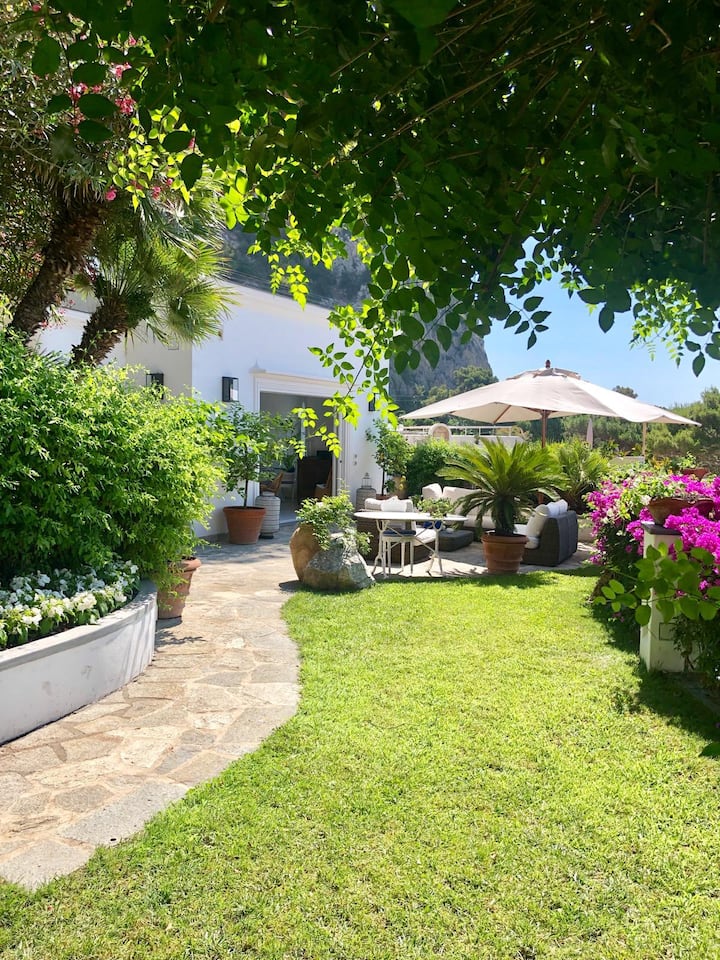 Villa Azzurra, Capri A Due Passi Dal Mare - Capri