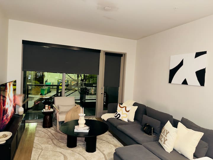Modern Apartment In Midtown Atl - Atlanta, GA