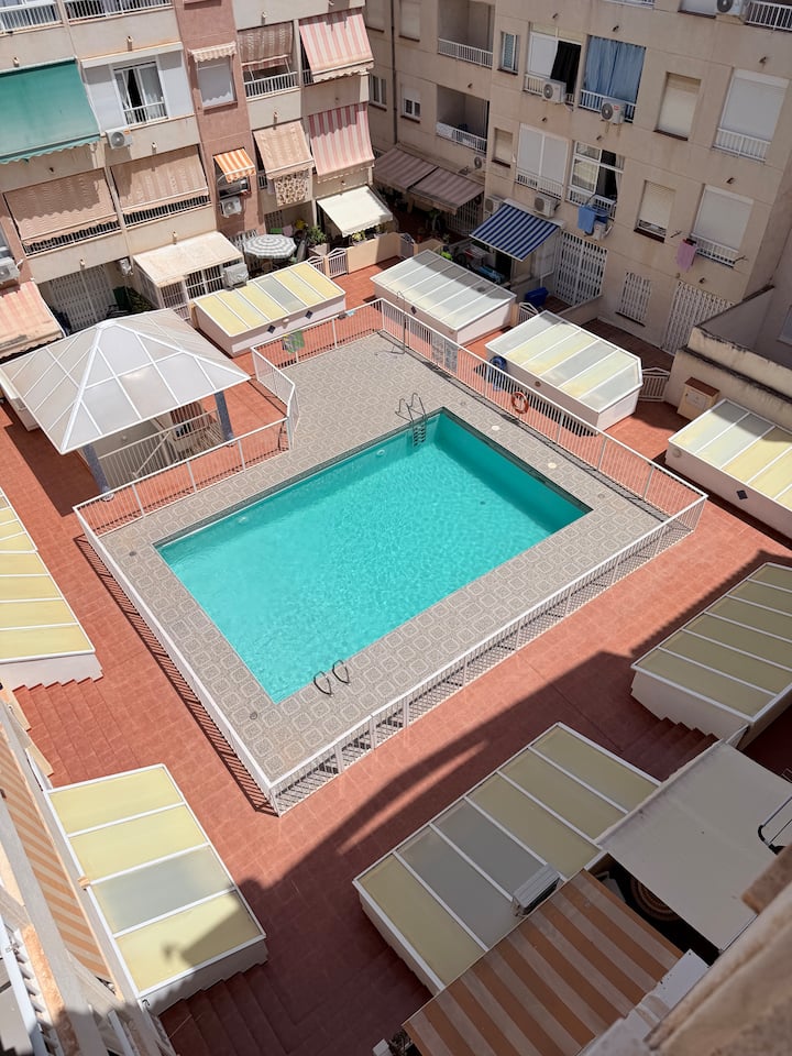 Apartment With Pool, Beach - Torrevieja