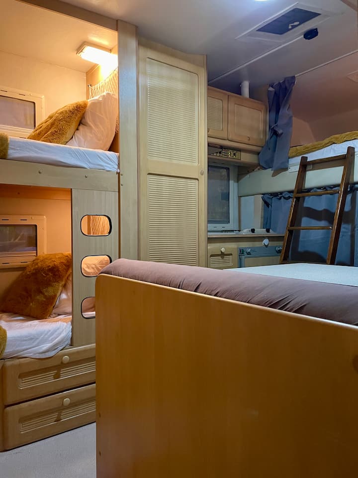 Nuitée Insolite Camping-car / Lr - Île d'Aix