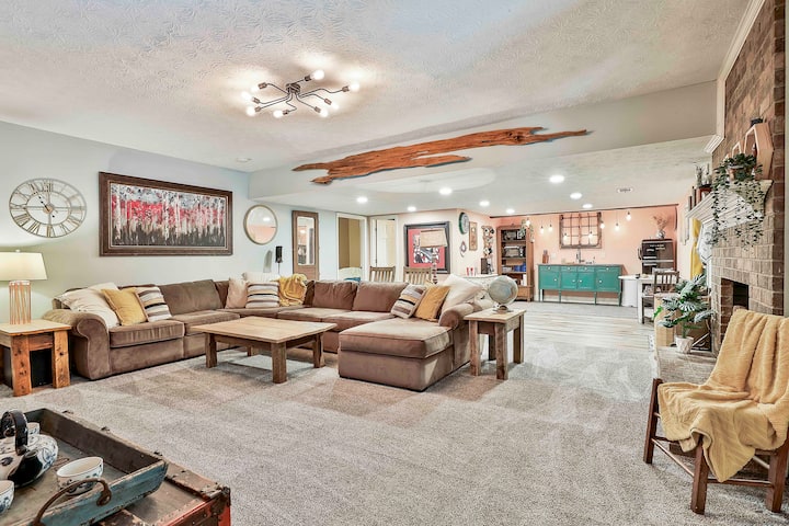 Rehoboth Ranch - Full Basement - Peachtree City, GA