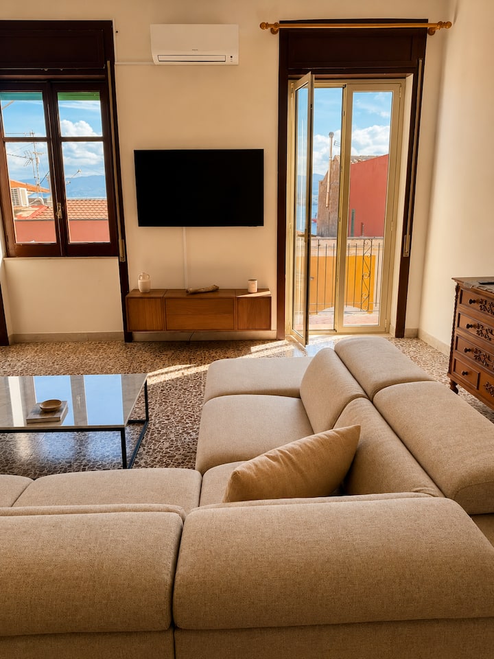 Zentrales Altstadthaus Mit Meerblick & Strandnähe - Milazzo