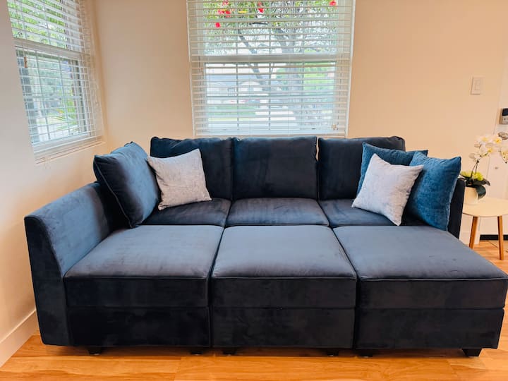 Premium Comfort • Backyard • Bbq • Parking • W/d - San Dimas, CA