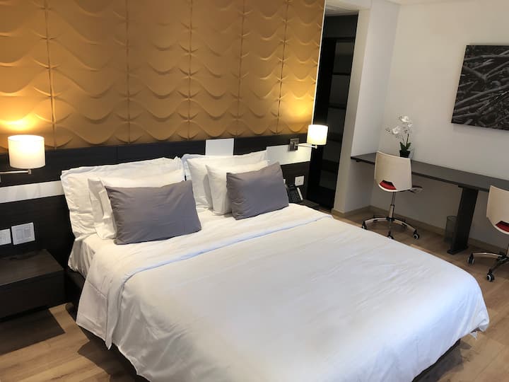 Aparta Suite Bogotá Norte - Bogota