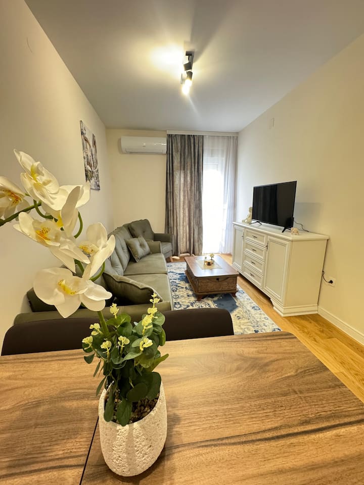 Central Point’te, ŞEhirdeki Eviniz - Podgorica