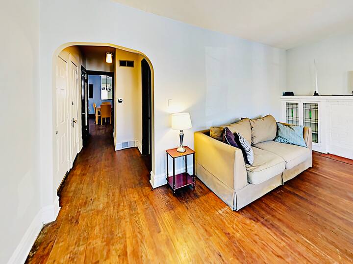 Great Bedroom In Great Location. - Chicago, IL