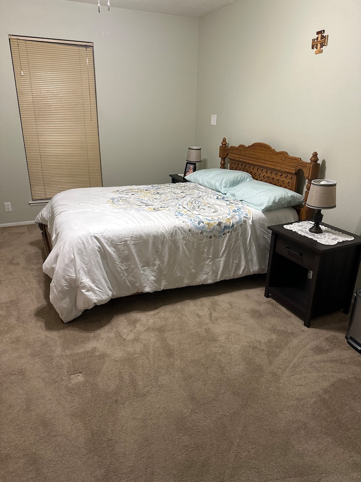Quiet & Peaceful To Stay & Rest! - Albuquerque, NM