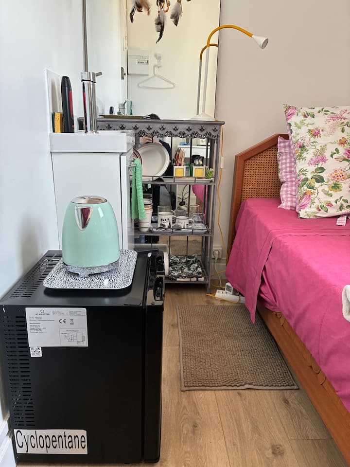 Petite Chambre Privée à Côté De La Tour Eiffel. - Paris