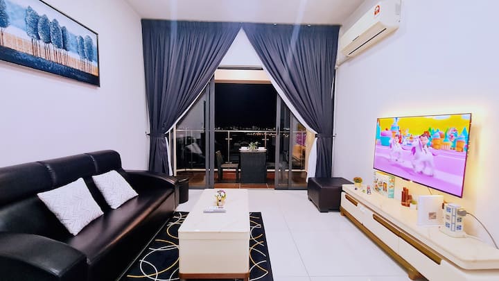 2-9pax 3br Luxury Seaview Suite_danga Bay_legoland - Johor Bahru