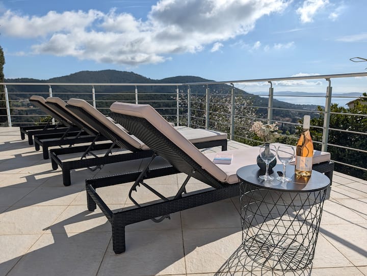 Vue Mer, Terrasse & Calme– Villa 4 Chambres - Carqueiranne
