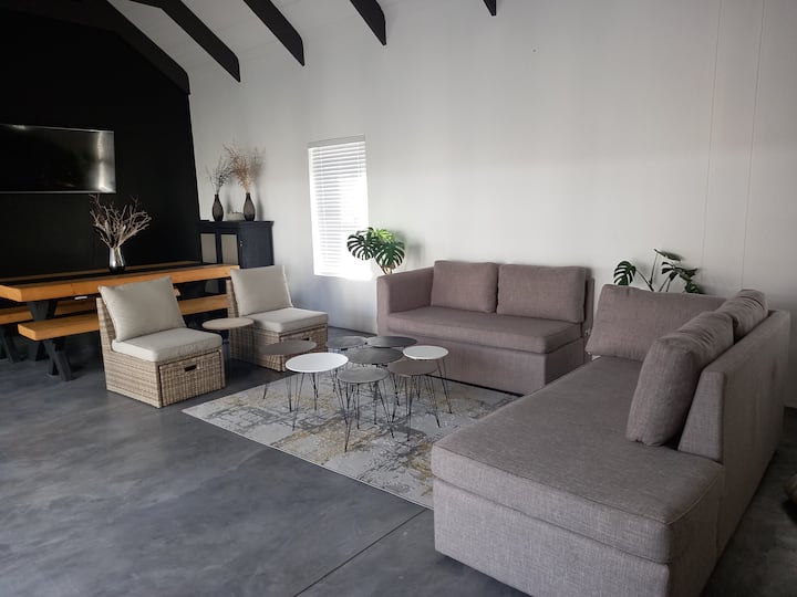 Beachfront Private Estate House, (Laaiplek) Weskus - Velddrif