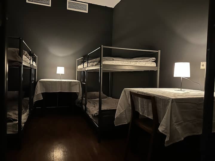 Affordable. Opulent. Hostels - Vilnius