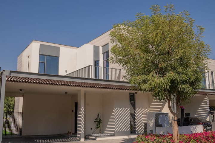 Resort-style | 4br Villa | Arabian Ranches 3 - Dubai