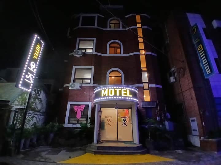 세종오즈 모텔_일반룸 - Sejong-si