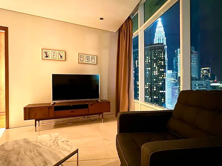 Klcc View• 45th Floor @1-min Klcc, Bukit Bintang - Kuala Lumpur