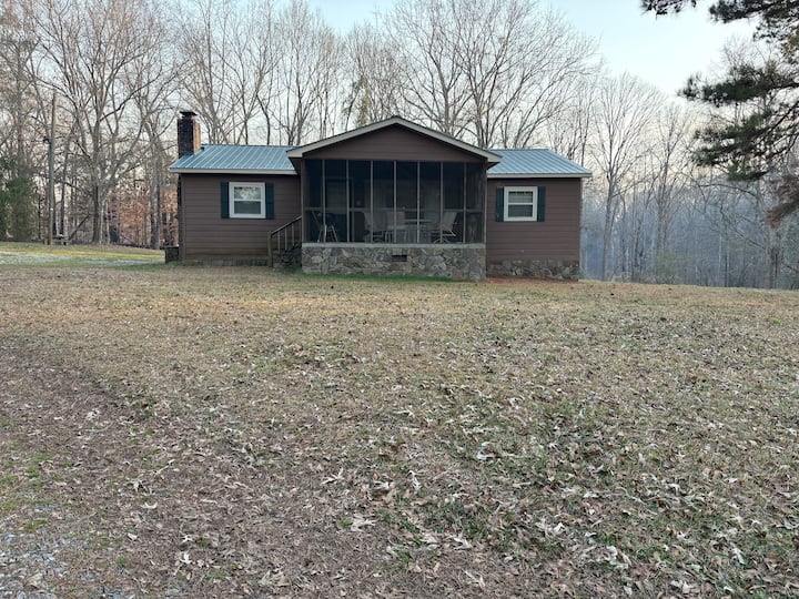 Lowndesville Country Home - Redbox, Calhoun Falls