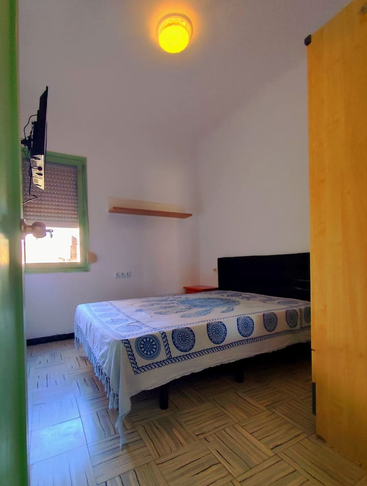Habitación Cama Grand 150/190 Tv - Aspe
