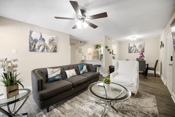 I014 - Upgraded 2bd | Pool | Dfw South 183/161 - Irving
