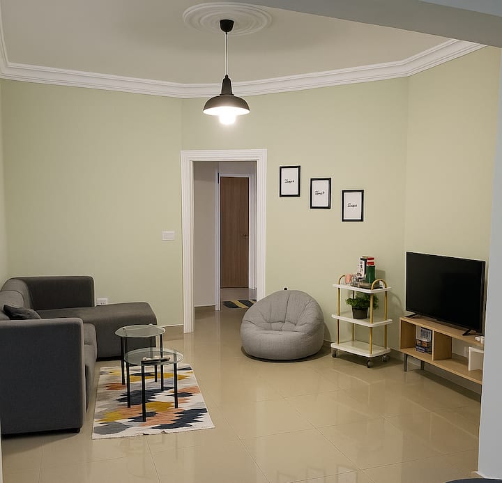 The Bloomy 2 - Self Check-in - (24/7 Electricity) - Beirut