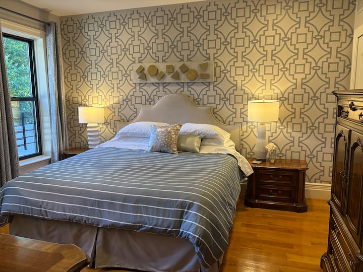 The Lefferts Manor Starting $129 Per Night - New York