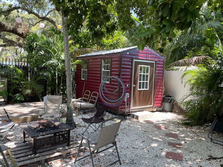 Small Cabin At The Funk Jungle! - Miami