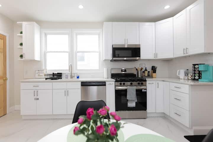 Cozy 3br Stay In Stamford & Near Old Greenwich - Stamford, CT