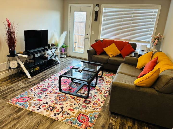 2br 4 Guests 2ba 2 Parking Patio Kitchen - Windsor