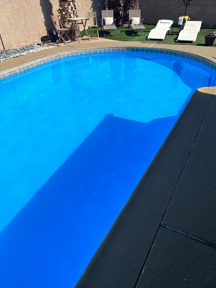 3bd Retreat With Arcade~pool! - Las Vegas
