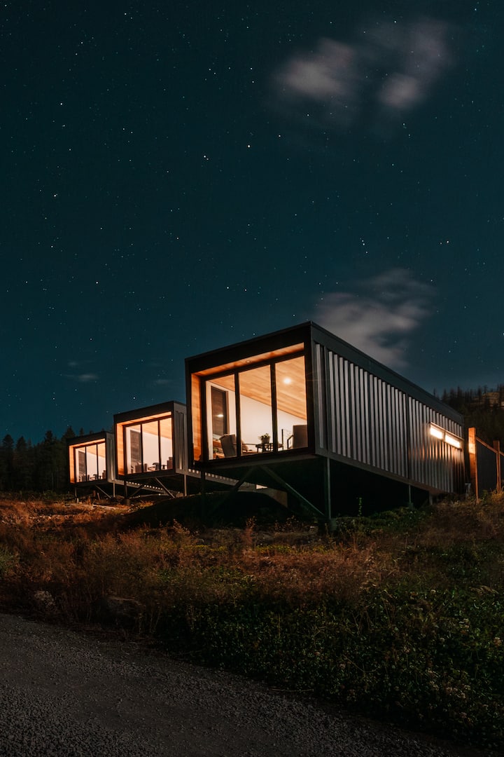 The Outside Inn At Niche Wine Co | Cabin No. 1 - Kelowna