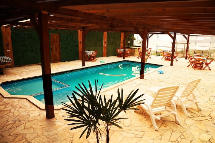 Casa Vista Porto C/piscina Aquecida E Fechada - Imbituba