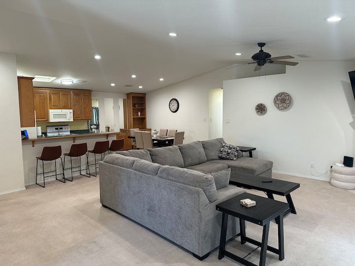 Casa De Mescalero - Roswell, NM