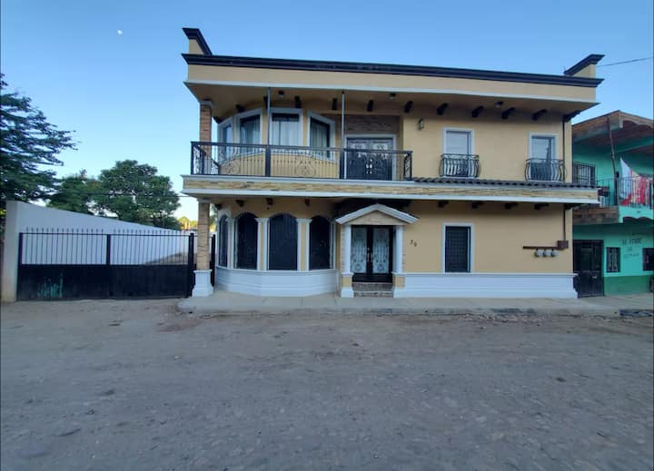 Fully Upgraded 5 Bedroom House - Chacala