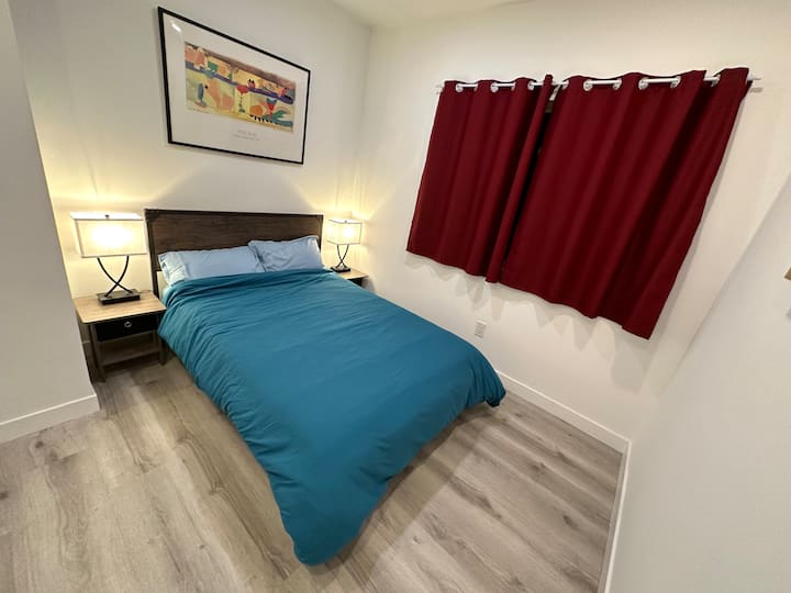 Peaceful Private Room W/parking - Alhambra, CA