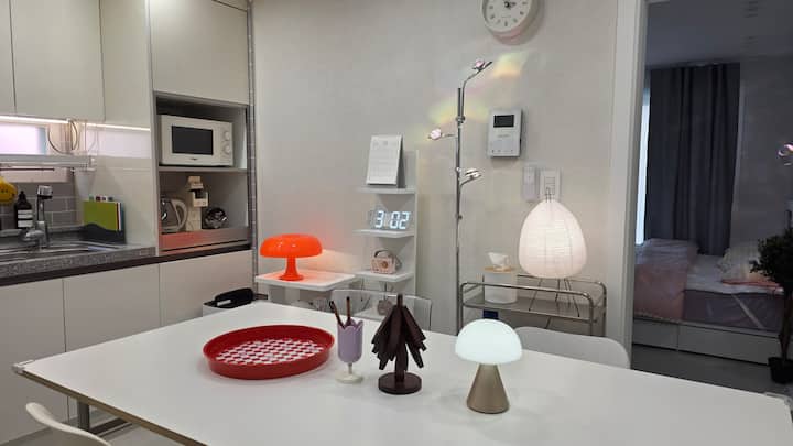 계산역5분/침대3개/오픈할인/3룸/ 주차가능/ 평일 특가 /장박 특가/팔레트디저트/ - Bucheon-si