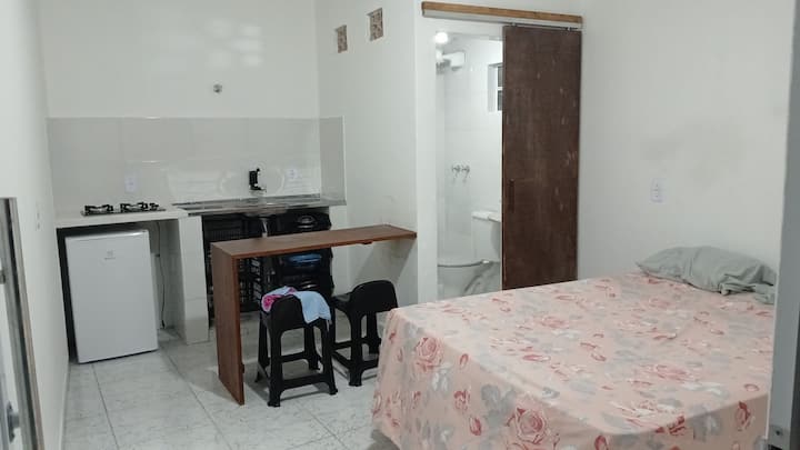 Kitnet Mobiliada Pé Na Areia - São Sebastião