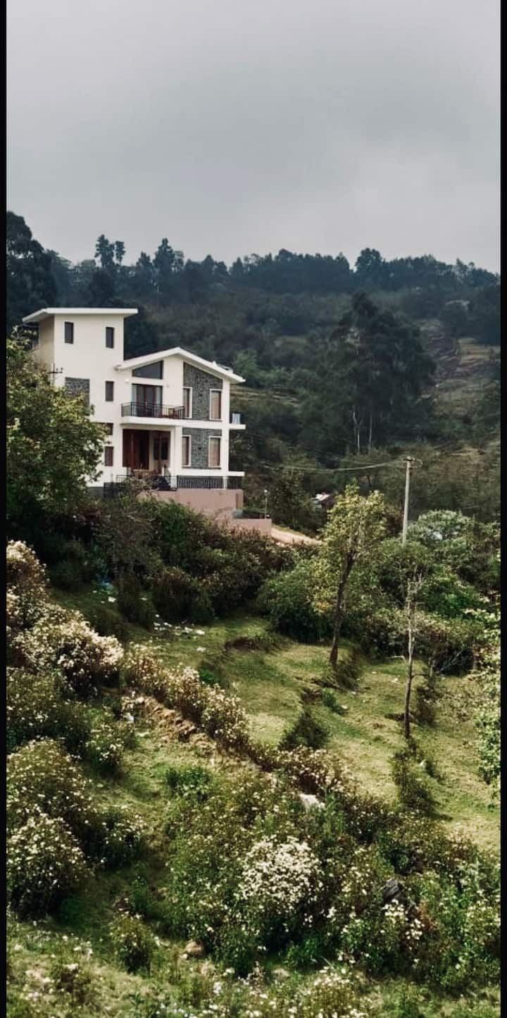 Kodai Greets - 3bhk & 3bhk Villa - Kodaikanal