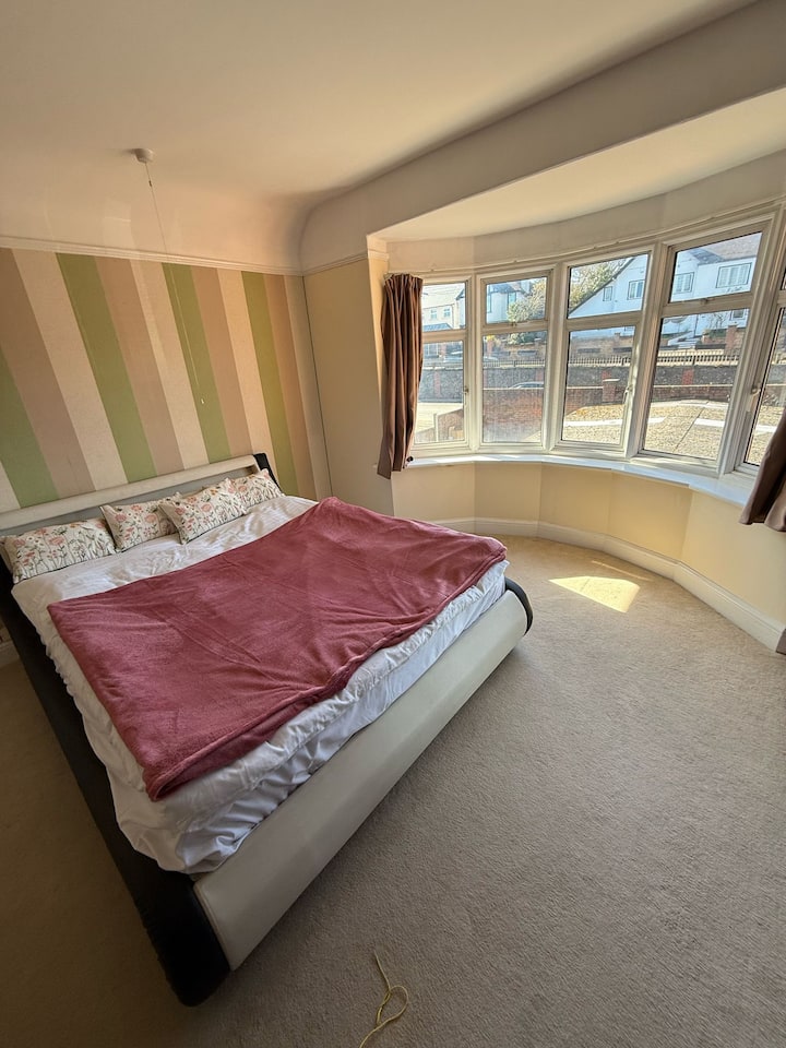 Lottis Apartment - Maidenhead