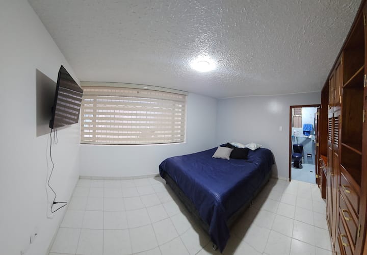 Habitación Principal En Casa Grande - Paipa