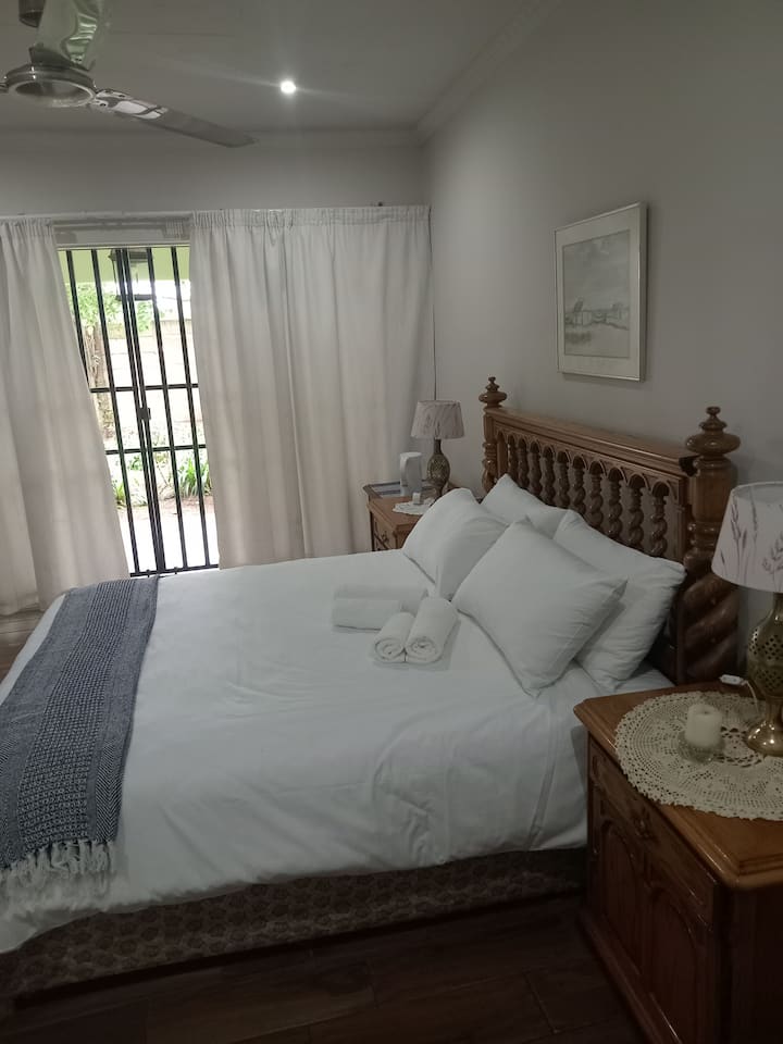 Green Haven Family Room 1 - Benoni