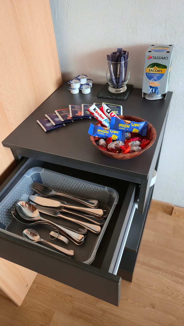 Charmantes Zimmer Mit Bad - Germany