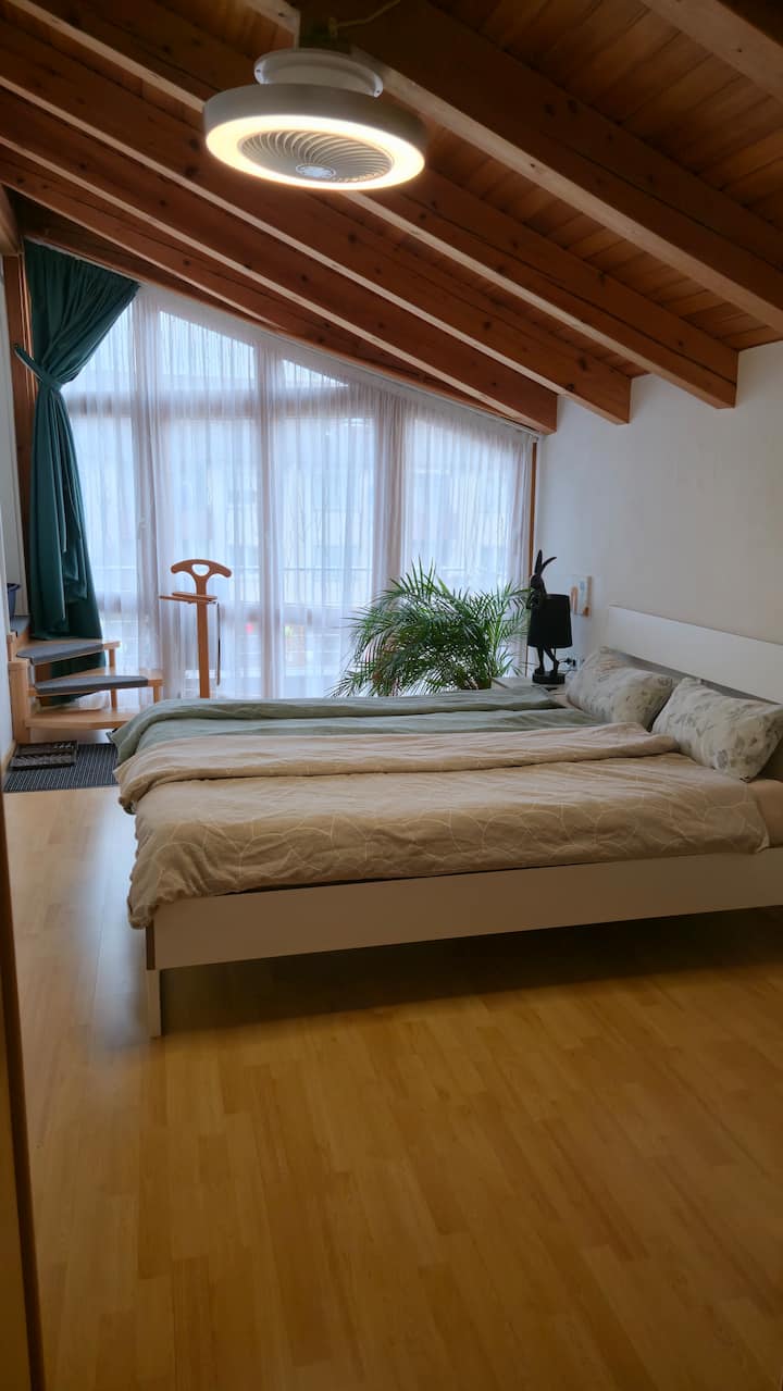 Charmantes Zimmer Mit Bad - Metzingen