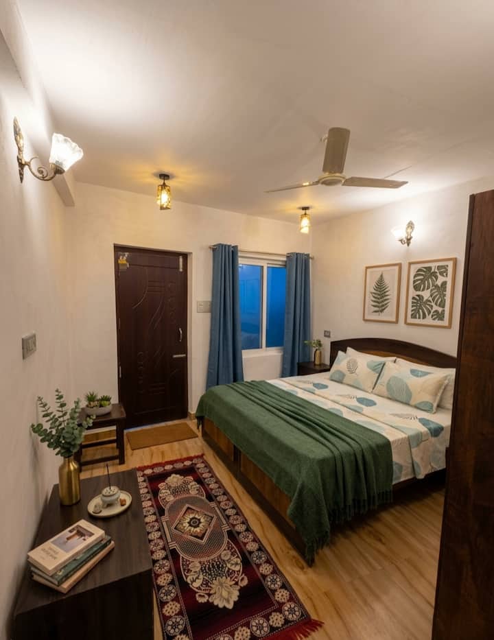 Meet Nature Uncompromised-your Peace Escape Awaits - Devprayag