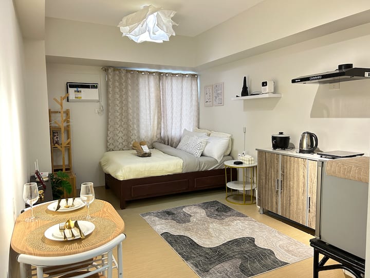 The Movie Nook Condo Staycation - Cagayan de Oro