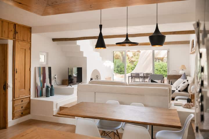 2-bed Villa · Private Garden · Quinta Da Marinha - Cascais