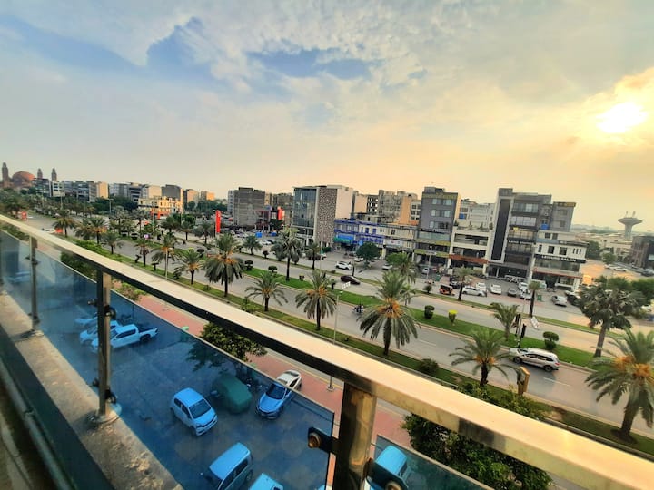 1br Peaceful Urban Retreat|main Blvd |Self Checkin - Pakistán