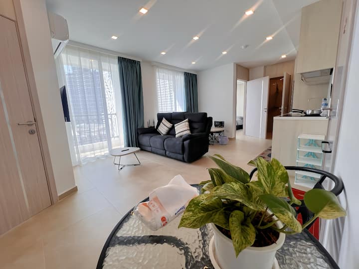 奥林巴斯城市花园两卧加双人帐篷 - Pattaya City