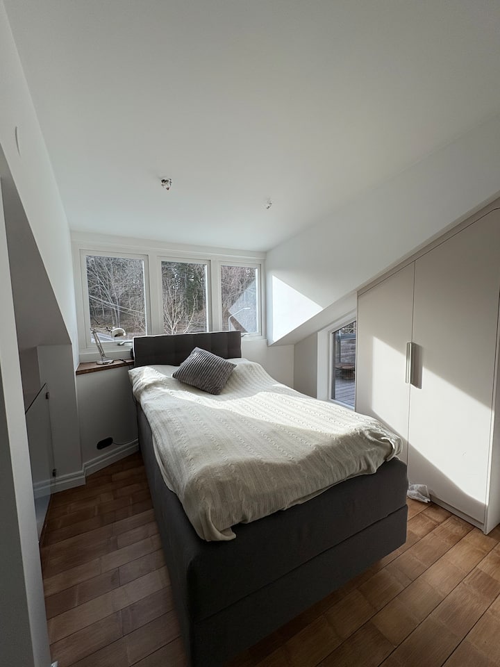 Havsnära Unik Studio Lägenhet - Täby