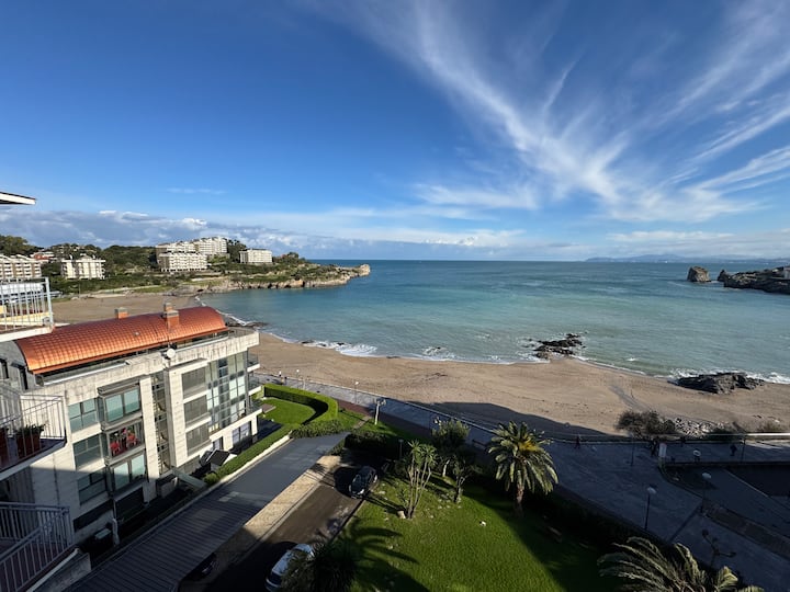 Apto. Primera Línea De Playa - Castro Urdiales