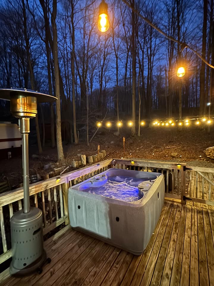 Private Hot Tub | Gazebo | Firepit | Beach Access - 莫斯科